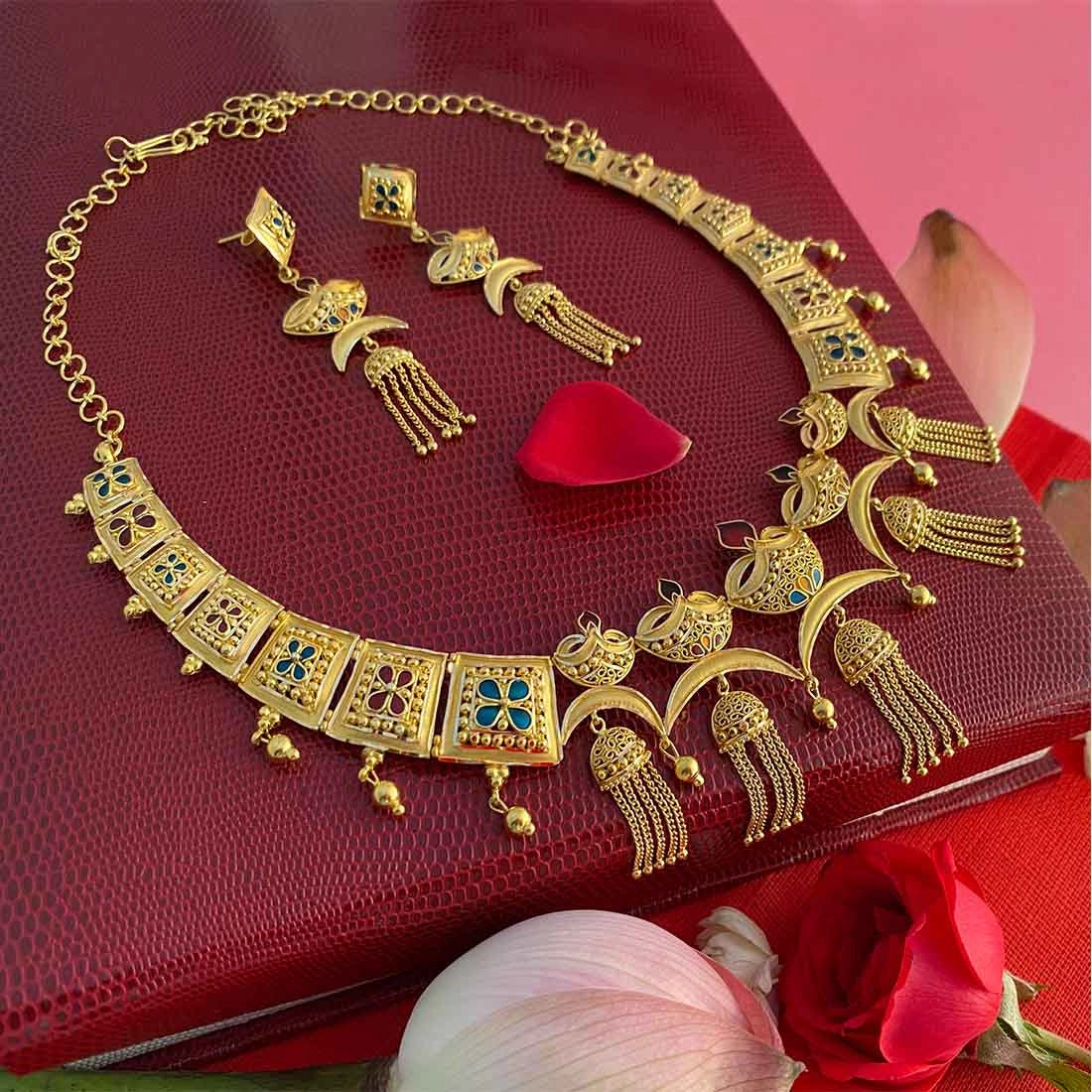22K gold jewellery set temple design | PC Chandra Wedding Collection ...
